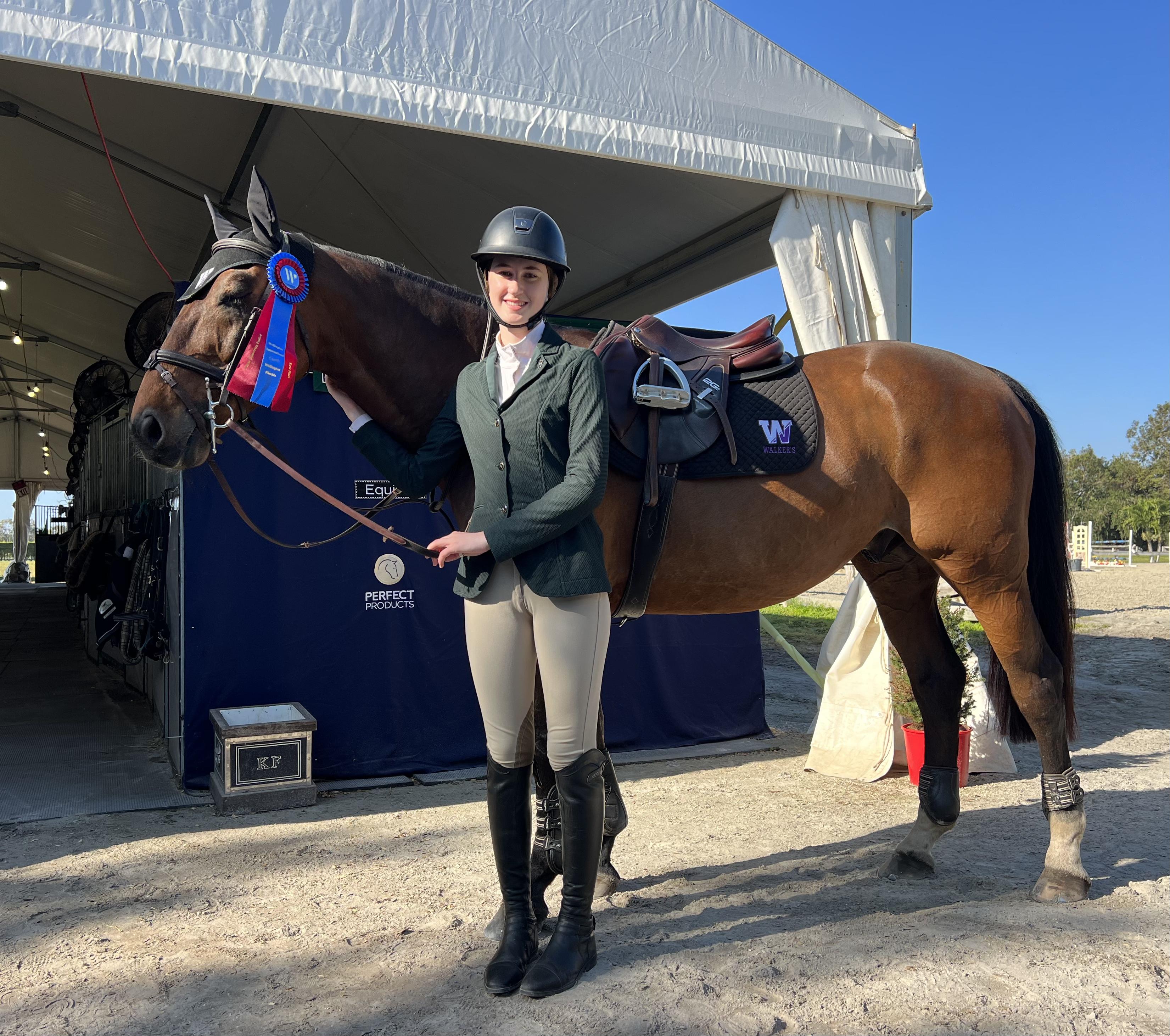 Ainsley Davis – Class of 2026